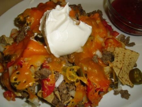 Family Night Nachos | I Heart Recipes
