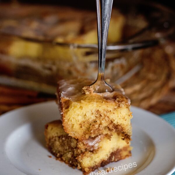 Make Your Own Delicious 7 Up Cake | I Heart Recipes