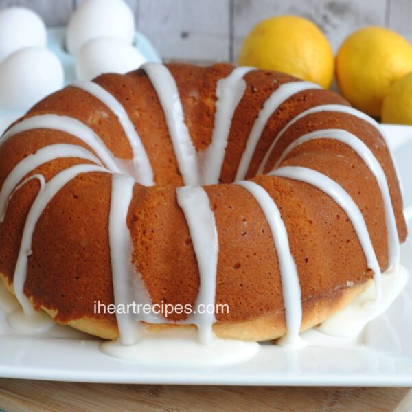 Homemade Lemon Pound Cake | I Heart Recipes