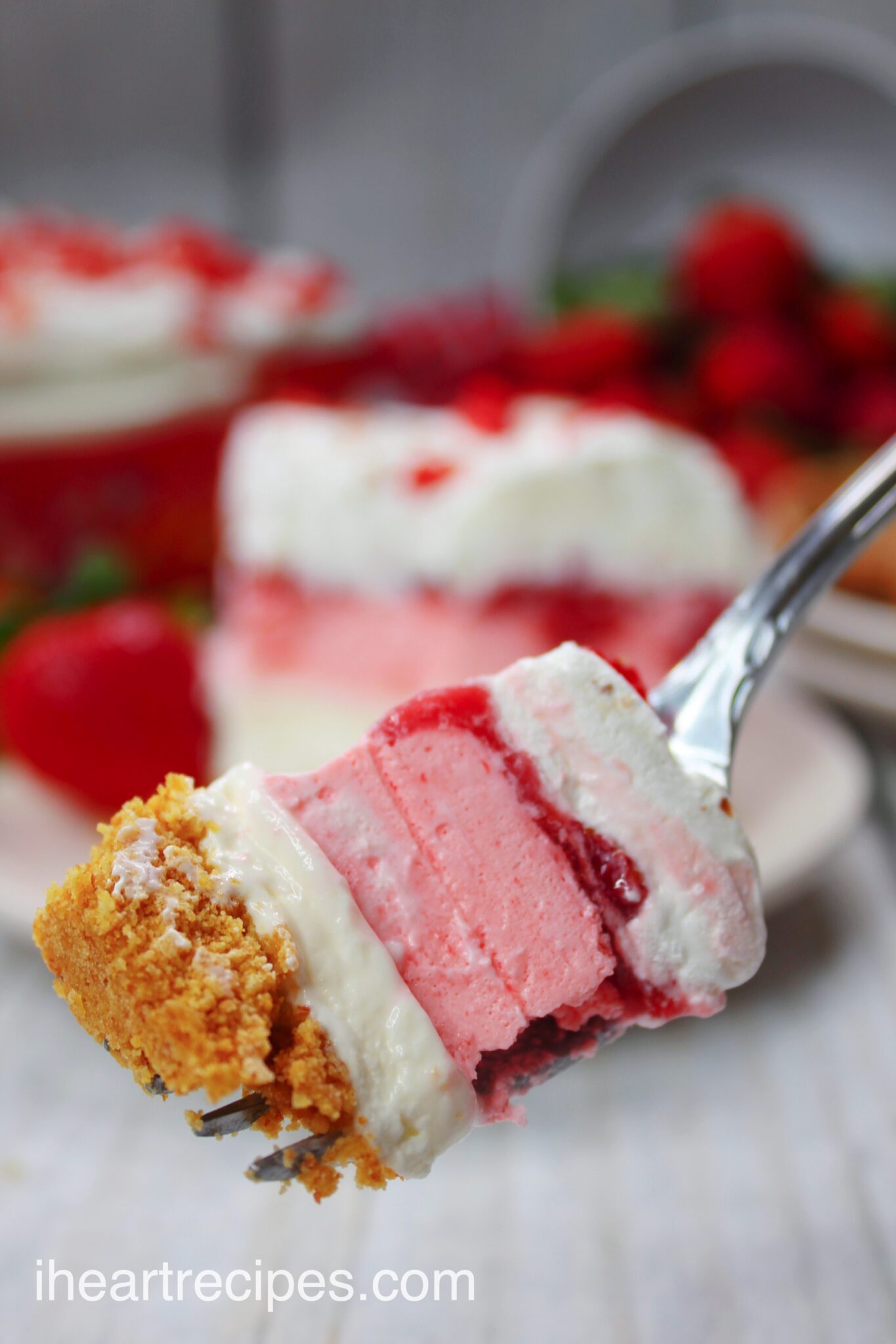 No Bake Strawberry Cheesecake Lasagna | I Heart Recipes