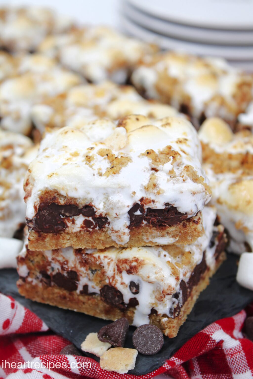 Gooey Baked S’mores Bars | I Heart Recipes